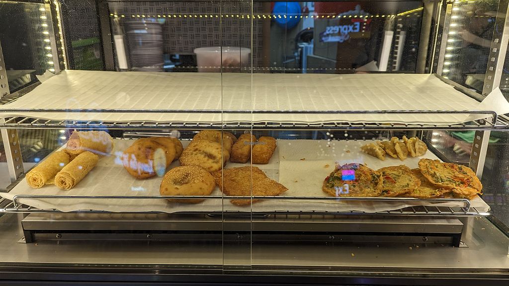 CLOSED: Lotus Vegetarian Kitchen 素悟 - Jurong Point 1 - West Singapore ...