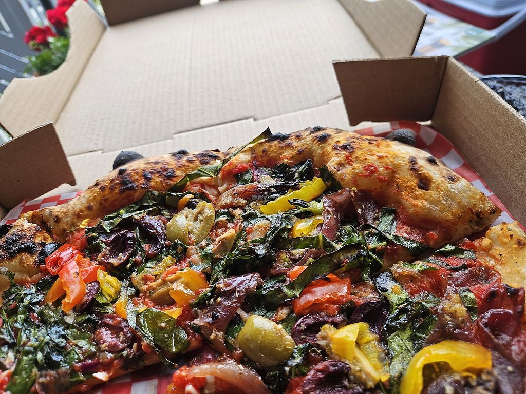 True Love Pizza - Salt Spring Island British Columbia Food Truck - HappyCow