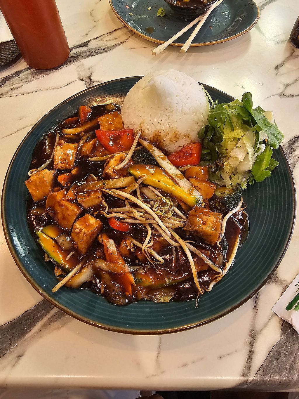 Hanni Street Kitchen - Leer Restaurant - HappyCow