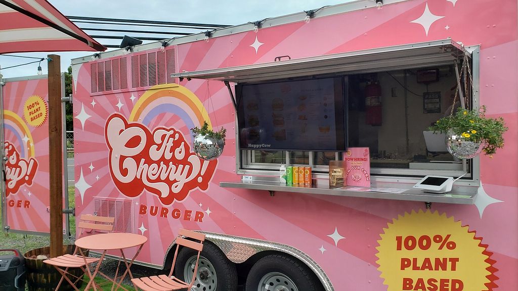 CLOSED: It's Cherry - Lahaina Hawaii Food Truck - HappyCow