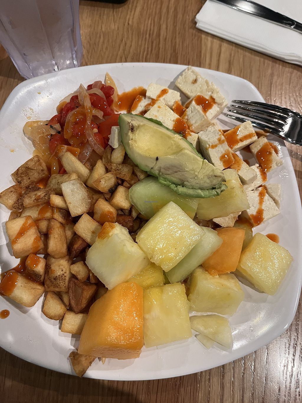 LAX - Point The Way Cafe - T6 - Los Angeles | Review "Better than ...