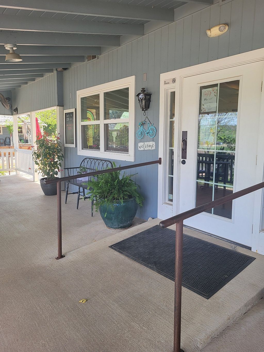 Bridget's Basket - Hunt Texas Restaurant - HappyCow