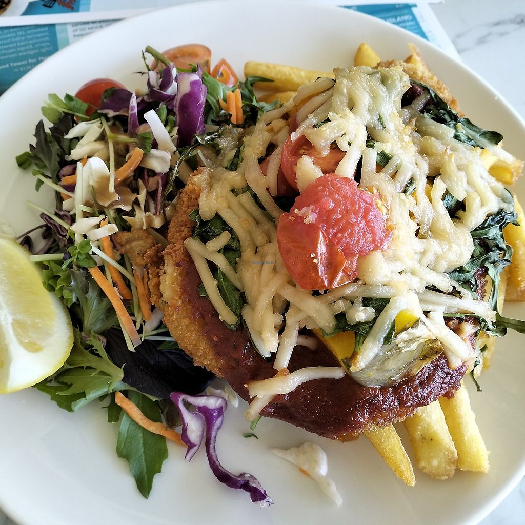 The Surf Club - Woorim Queensland Restaurant - HappyCow