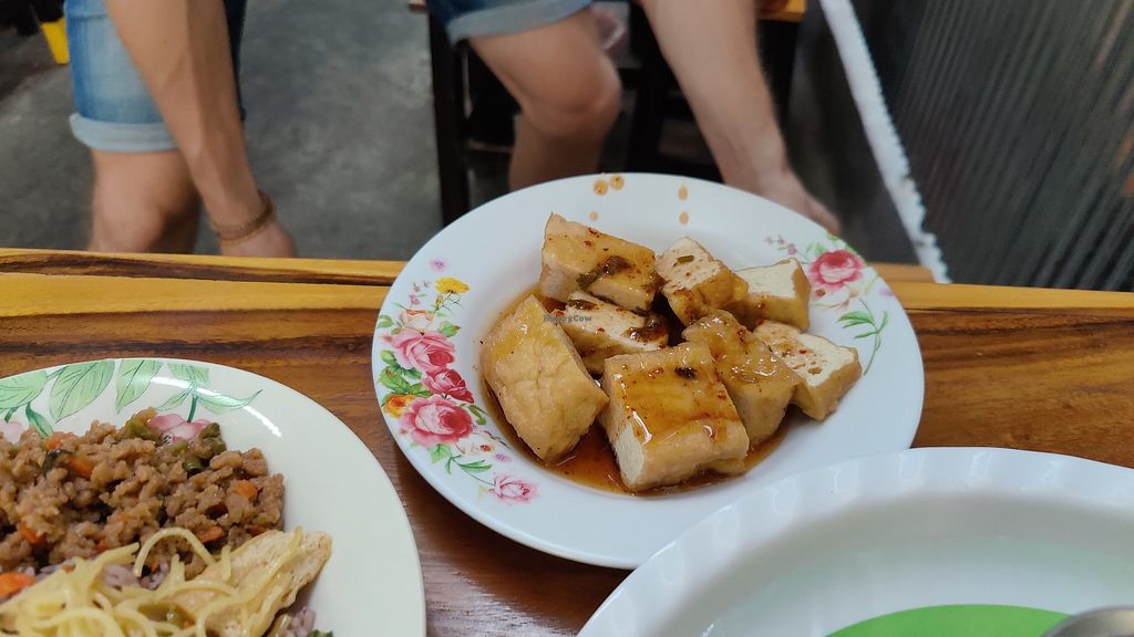 Nongna Vegetarian Food - Chiang Mai | Review "Thai Moon Cakes alright" by gingerplummy - HappyCow