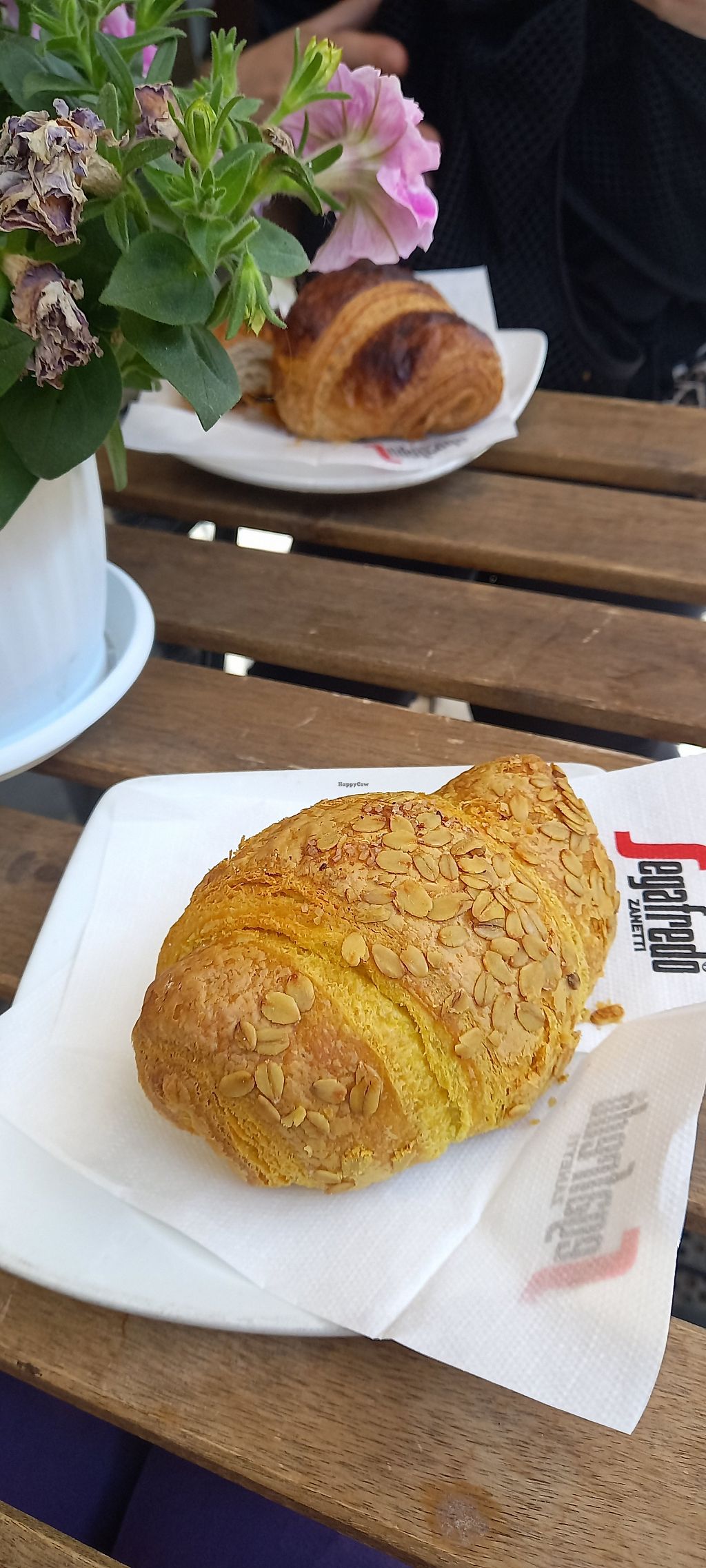 Valery Caffetteria - Bari Coffee & Tea - HappyCow