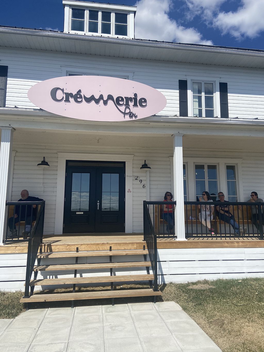 Crèmerie Peri - Peribonka Quebec Ice Cream - HappyCow