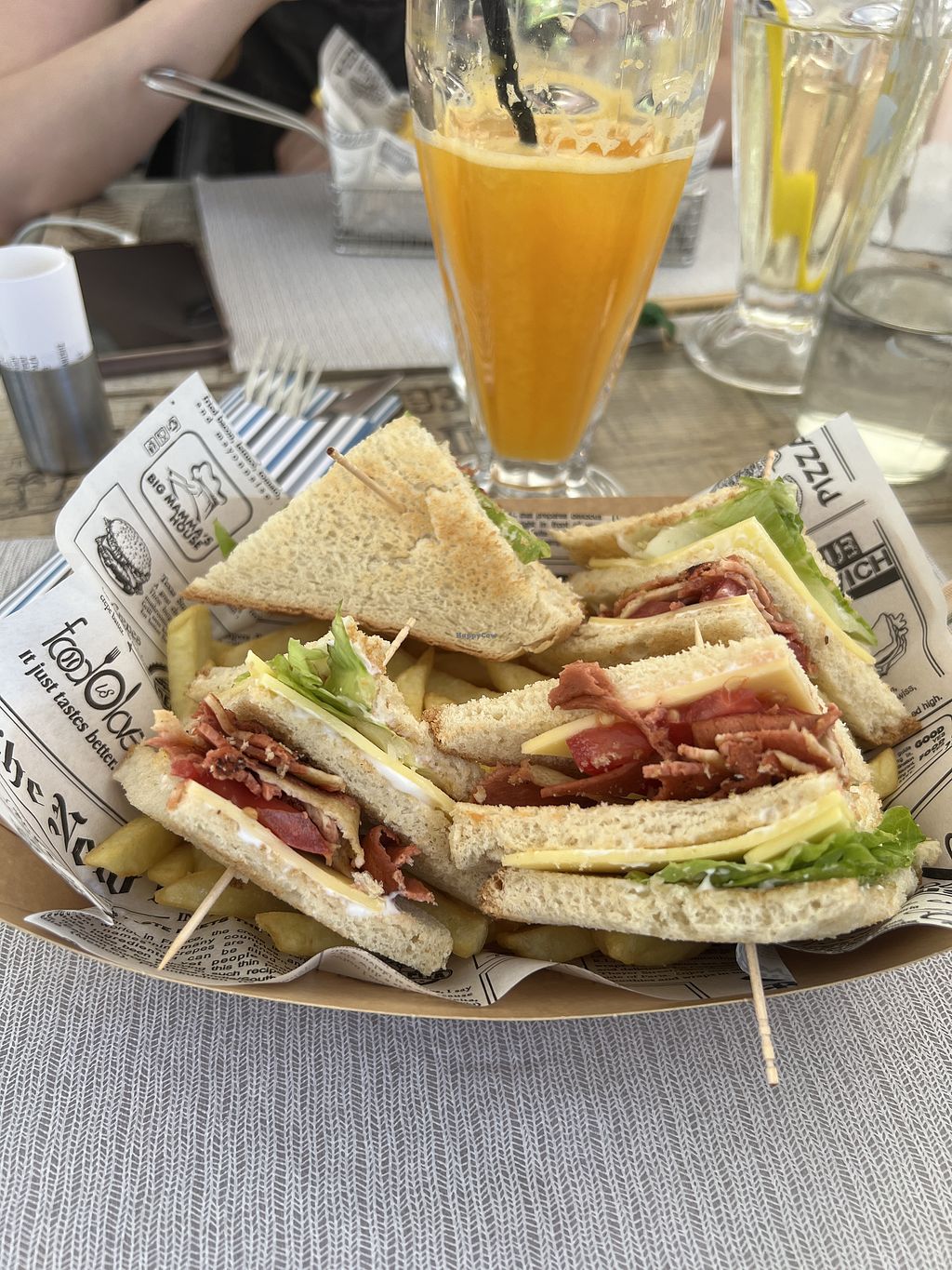 Milors Cafe - Milos Restaurant - HappyCow