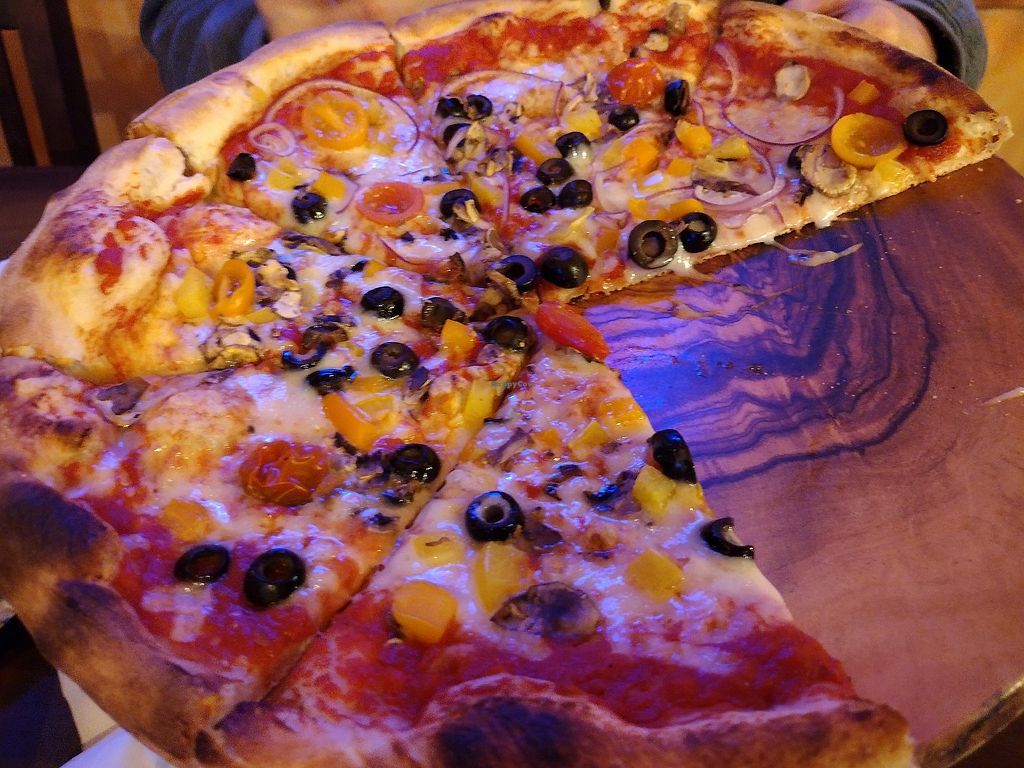 Crab Rock Pizza - Garibaldi Oregon Restaurant - HappyCow