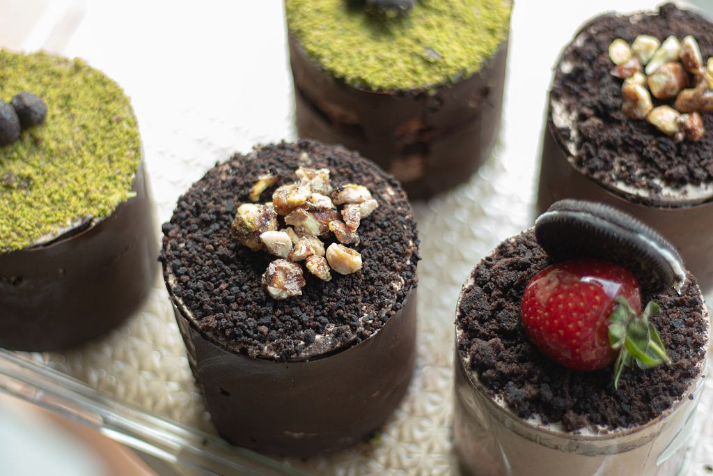 CLOSED: V Sweets - Istanbul Bakery - HappyCow