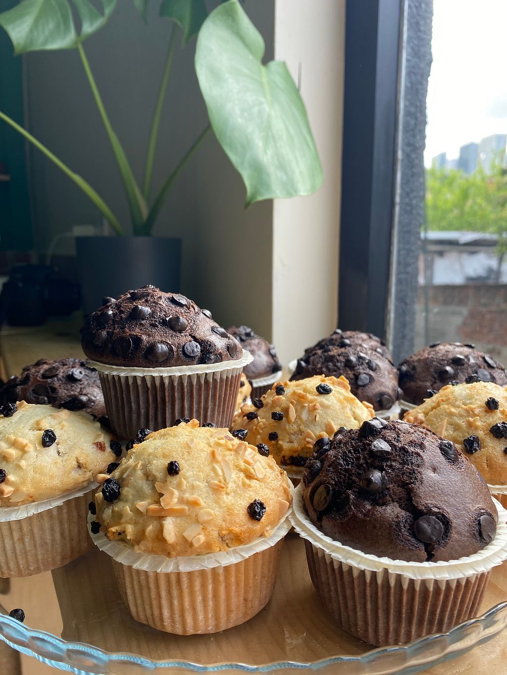 CLOSED: V Sweets - Istanbul Bakery - HappyCow