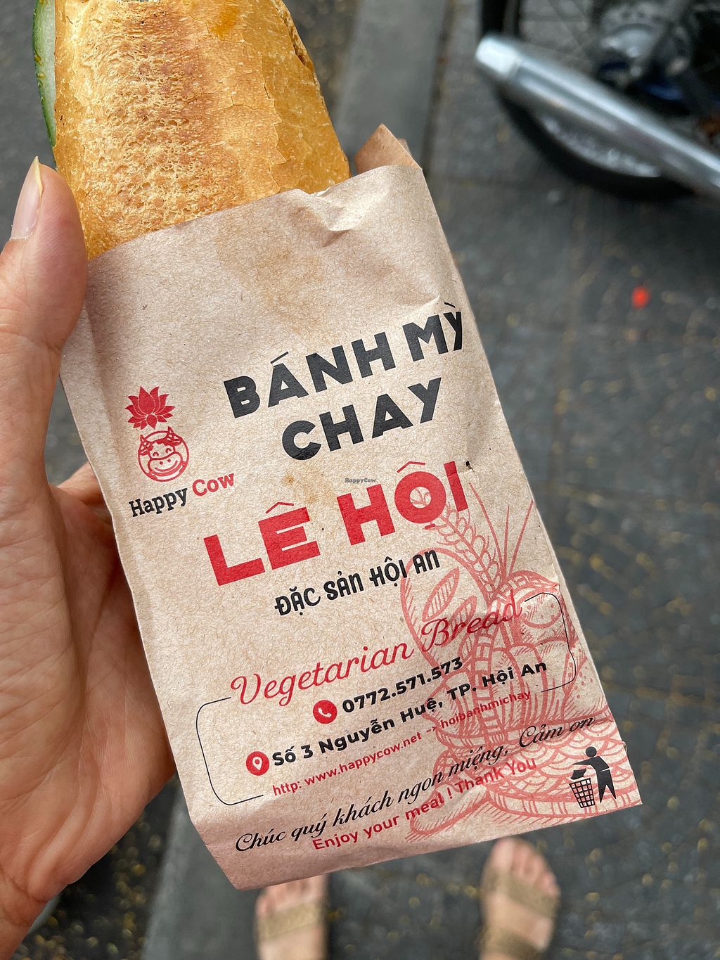 Banh Mi Thit Chay