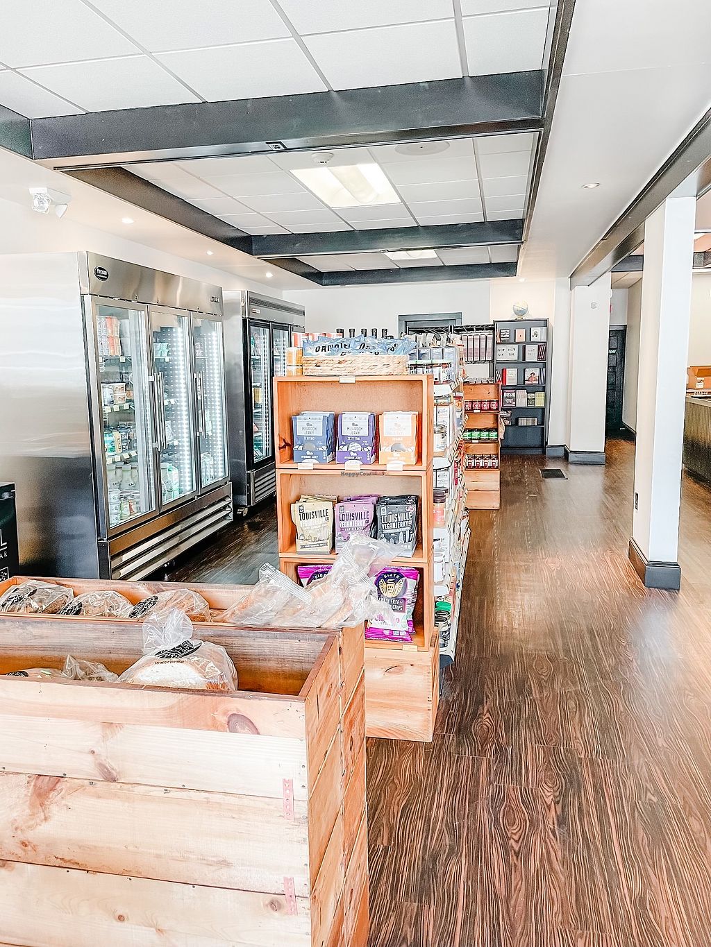 CLOSED: Schubert Provisions - Braintree Massachusetts Veg Store - HappyCow