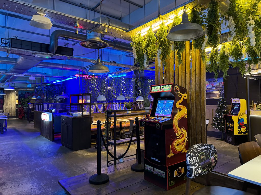 CLOSED: Ready Burger - Watford Restaurant - HappyCow