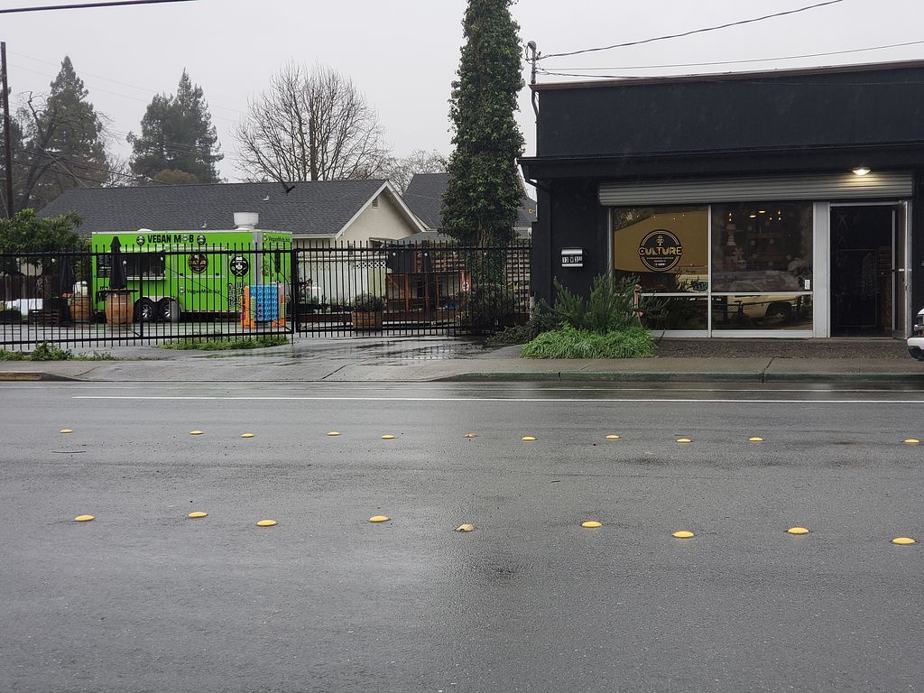 CLOSED: Vegan Mob - Santa Rosa California Restaurant - HappyCow