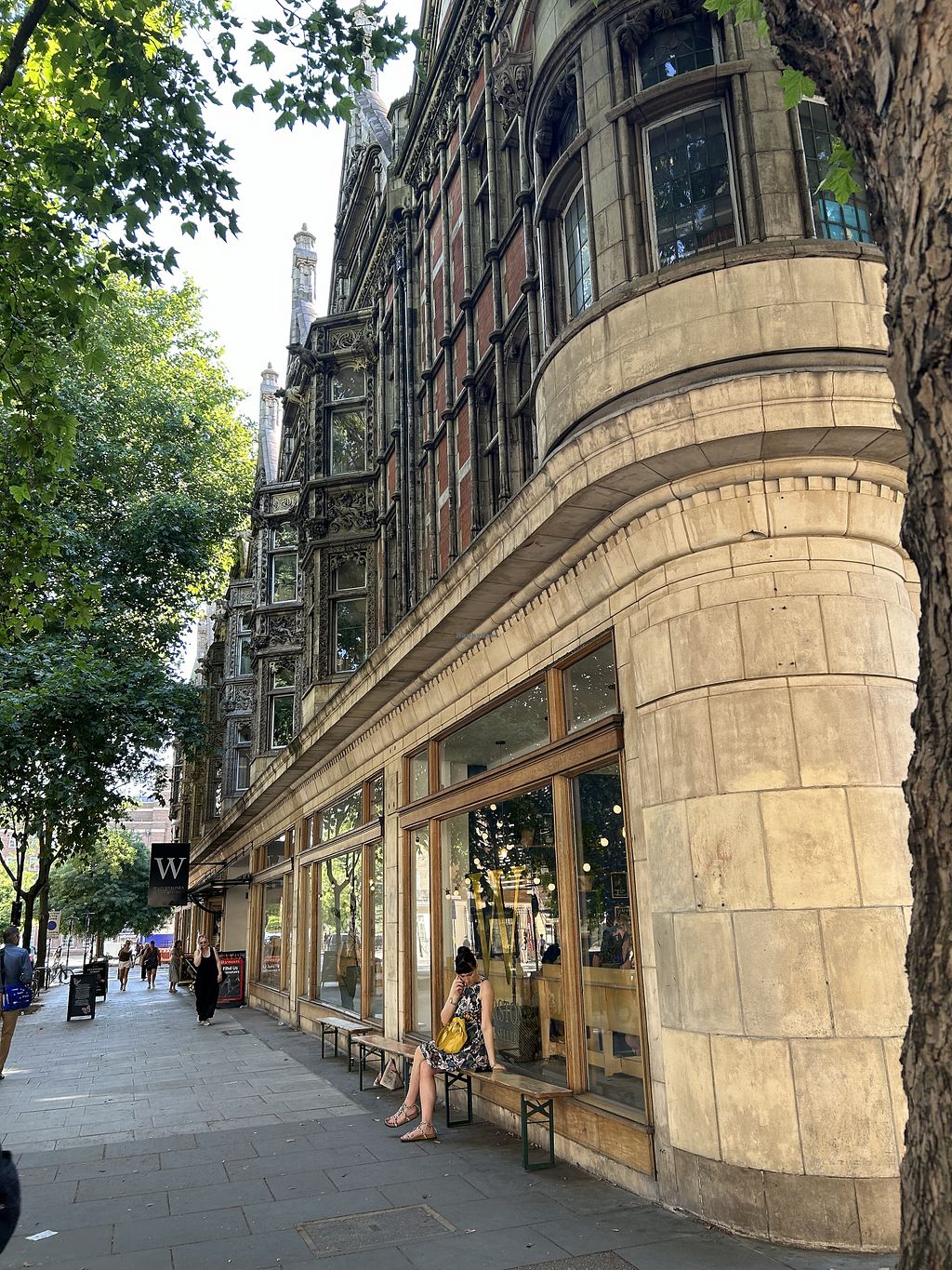 Dillons Coffee - London Coffee & Tea - HappyCow