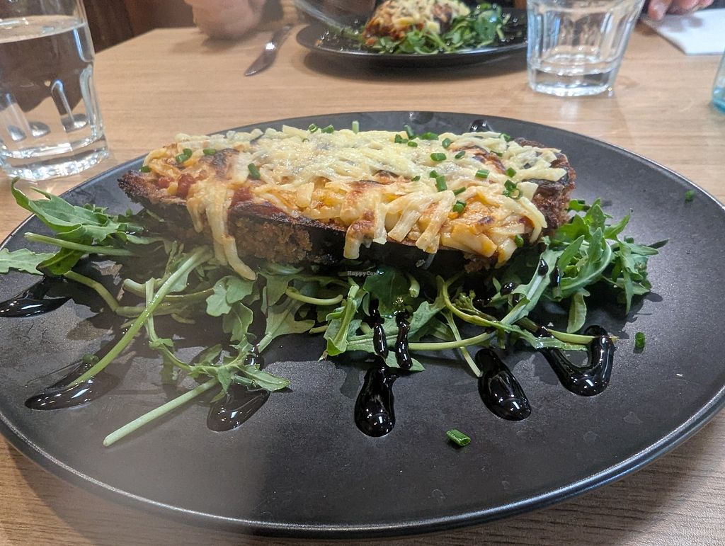 Caledonian Inn - Robe South Australia Restaurant - HappyCow