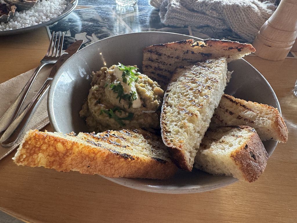 Bangor Vineyard Shed - Dunalley | Review "Great location and service ...