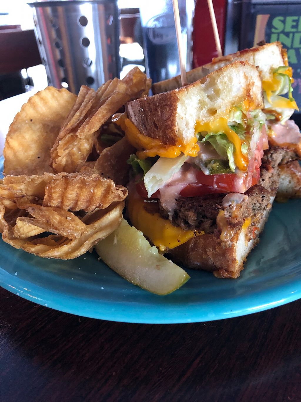 CLOSED: Melt Bar & Grilled - High St - Columbus Ohio Restaurant - HappyCow