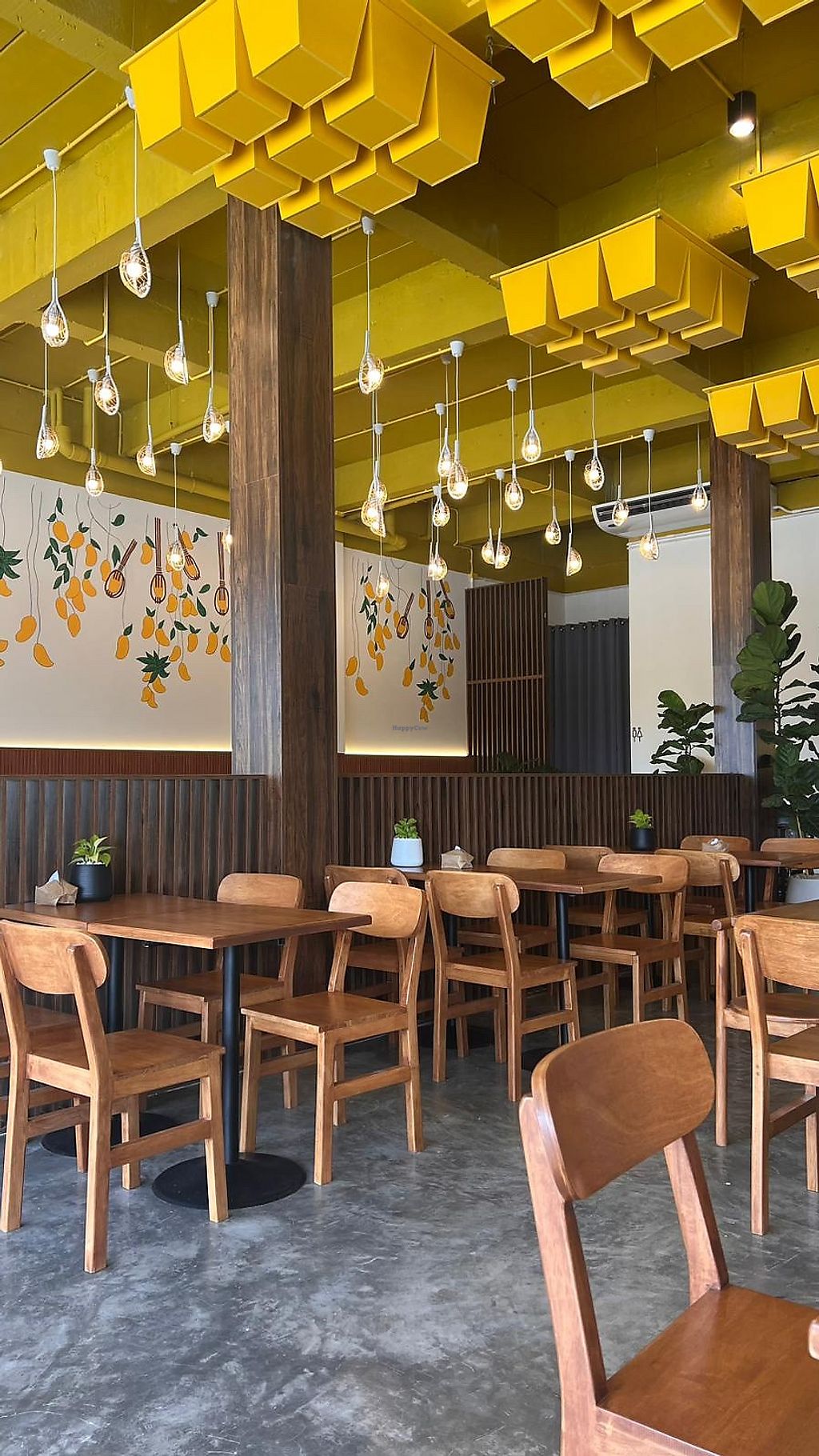 The Mango Garden - Koh Tao - Koh Tao | Review "colorful mango sticky ...