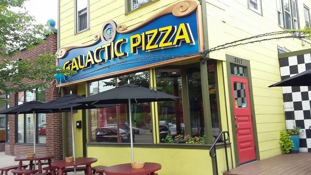Galactic Pizza - Minneapolis Minnesota Restaurant - HappyCow