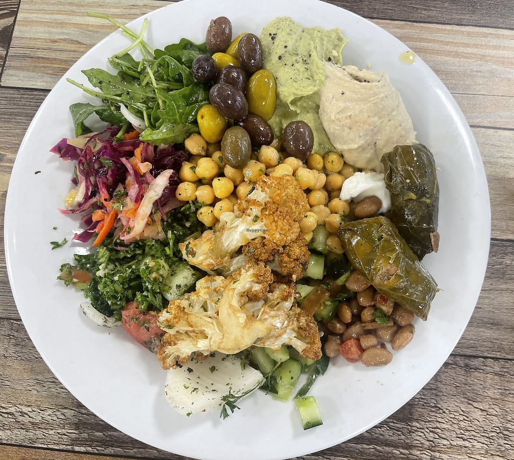 Dimassi's Mediterranean Buffet - Richardson Texas Restaurant - HappyCow