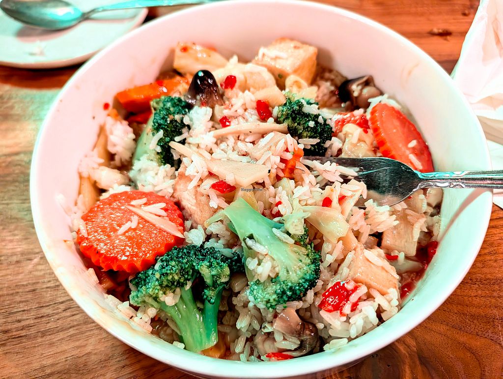 JIA Asian Street Kitchen - Bend Oregon Restaurant - HappyCow