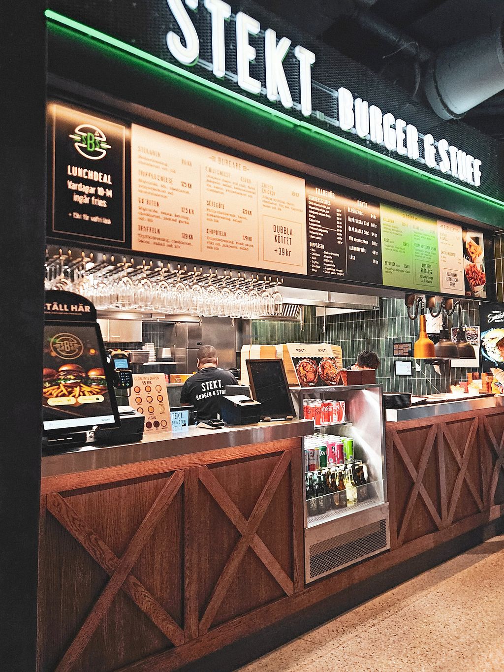 Stekt Burger & Stuff (Mall Of Scandinavia) - Stockholms Län Restaurant ...