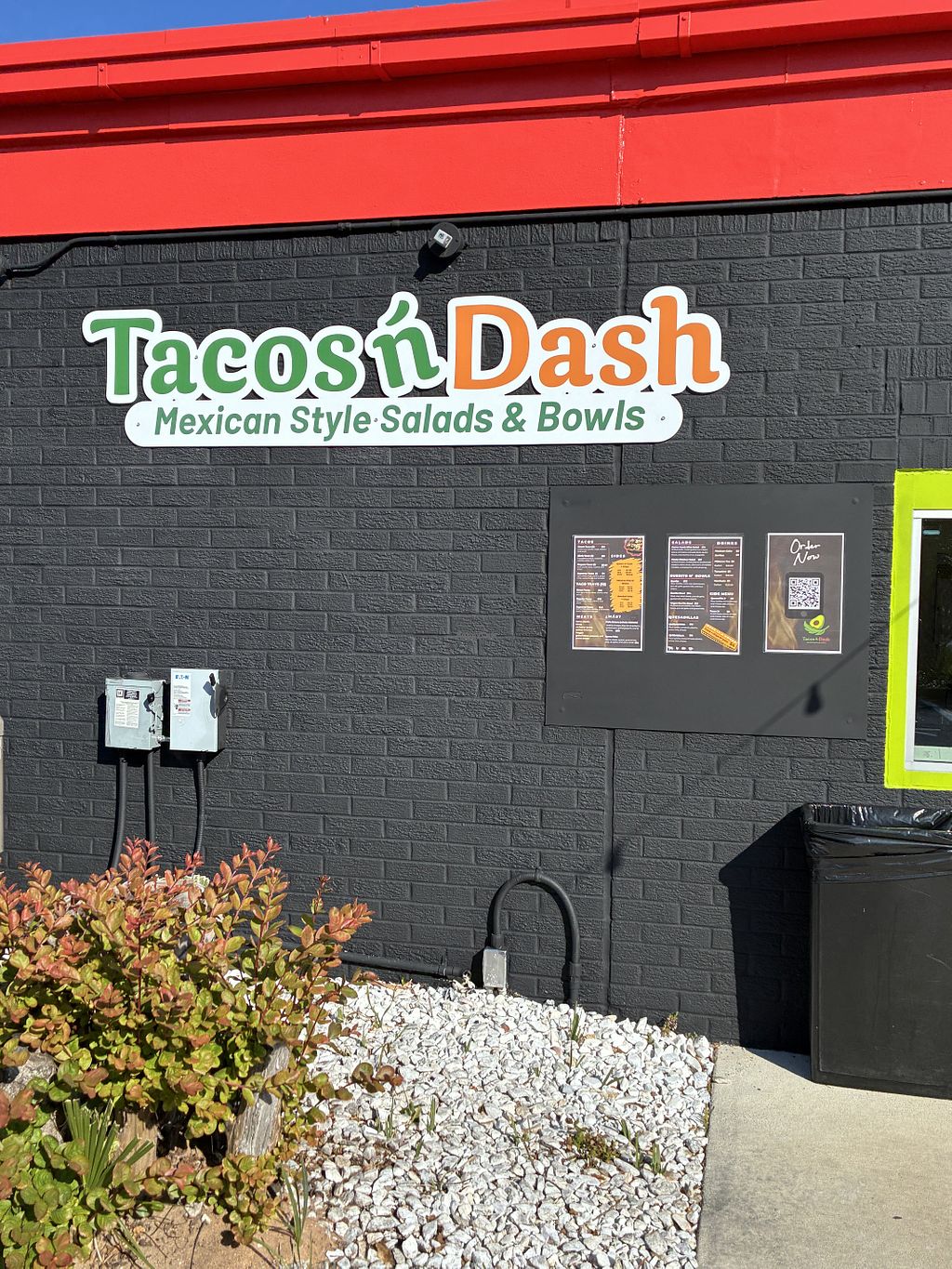 Tacos n Dash - Pensacola Florida Restaurant - HappyCow