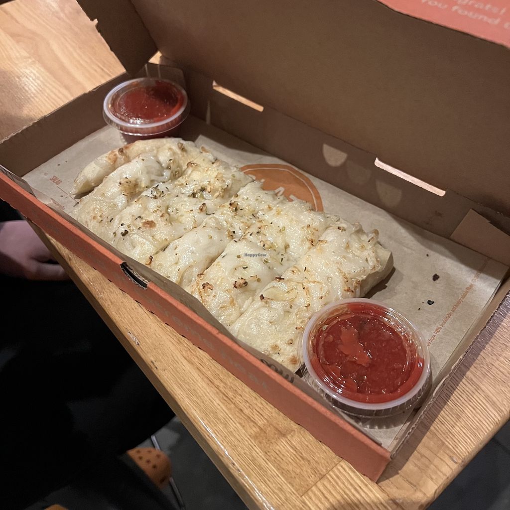 Blaze Pizza - Orlando Florida Restaurant - HappyCow