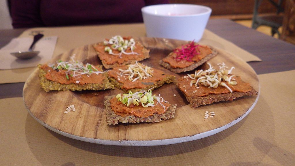 Petit Brot - Cold Press, Raw, Eco - Barcelona Restaurant - HappyCow