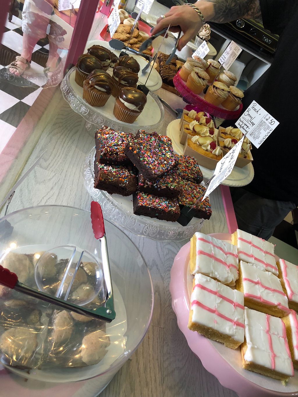 CLOSED: Sugar Daddy's Bakery - Edinburgh Bakery - HappyCow