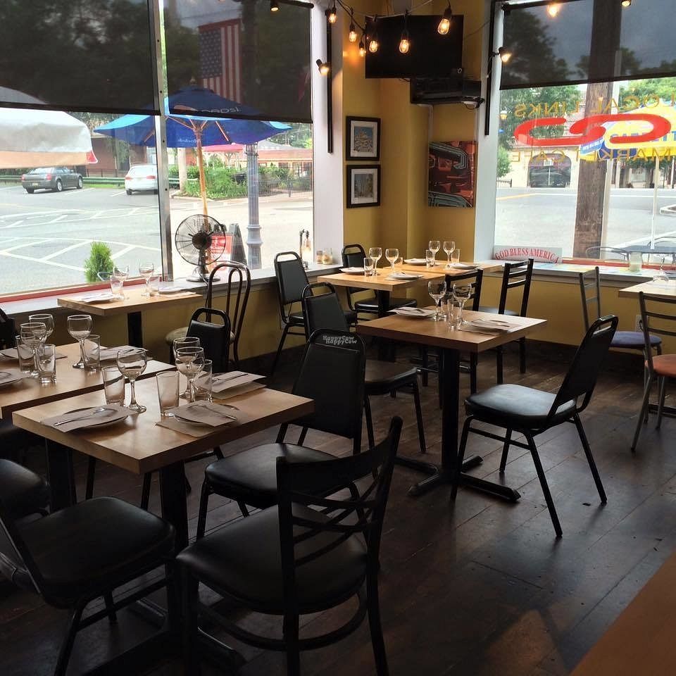 Local Links - Haddon Heights New Jersey Restaurant - HappyCow