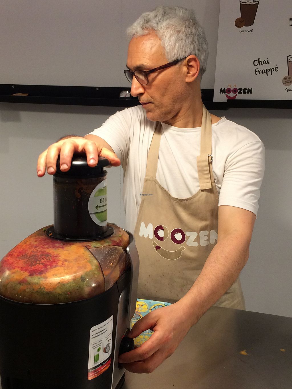 CLOSED: Moozen Smoothies - Barcelona Restaurant - HappyCow