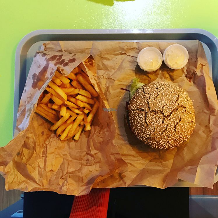 CLOSED: GreenBurger - Frederiksborggade - Copenhagen Restaurant - HappyCow