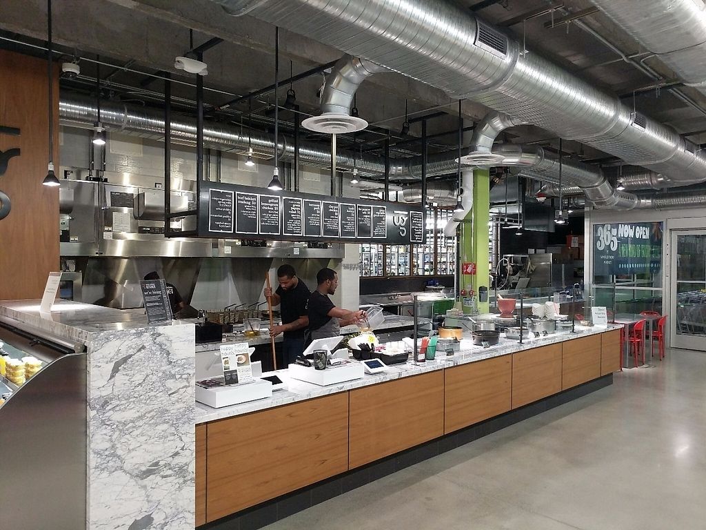 CLOSED: Wild Ginger Kitchen - Bellevue Washington Restaurant - HappyCow