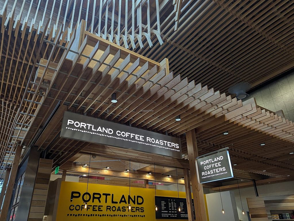 PDX - Portland Coffee Roasters - The Garden pre-security - Portland ...