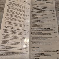 MeeT on Main - Vancouver British Columbia Restaurant - HappyCow