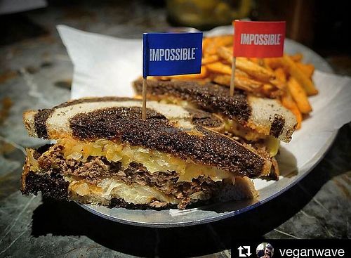 Library Bar - Los Angeles California Restaurant - HappyCow