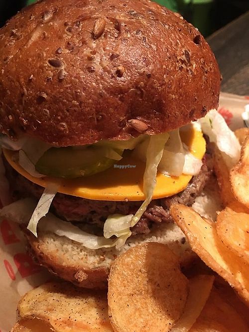 Burgatory - N Shore - Pittsburgh Pennsylvania Restaurant - HappyCow