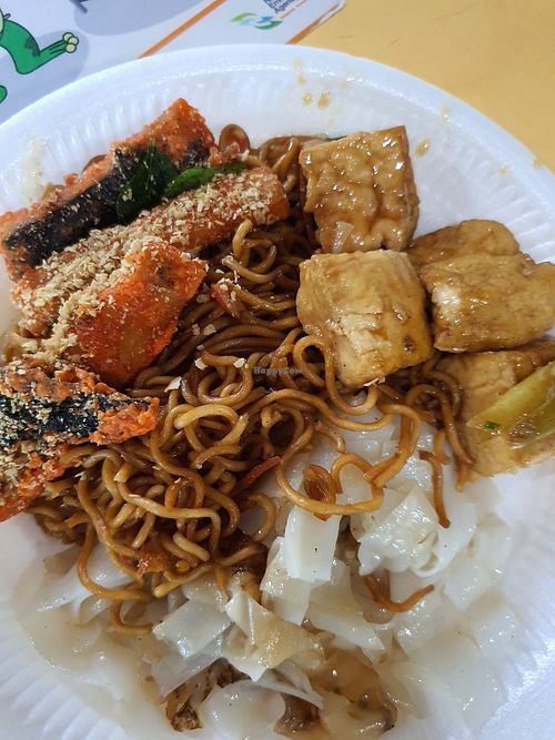 Lu Shun Vegetarian Food Stall 炉顺素食缘 - Central Singapore Restaurant ...