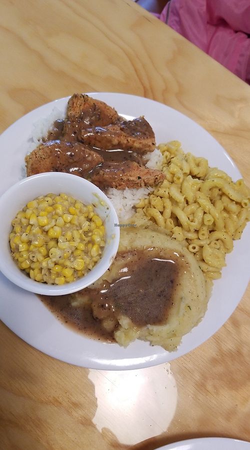 Binge Kitchen - San Antonio Texas Restaurant - HappyCow