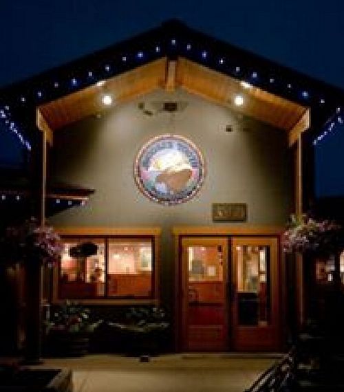 Mooses Tooth - Anchorage Alaska Restaurant - HappyCow