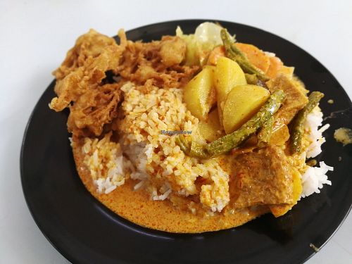 CLOSED: Pandan Loop Industrial Estate Canteen - Vegetarian Stall - West ...