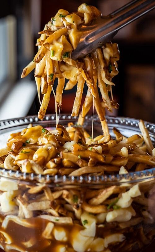 Leopold's Tavern - Winnipeg Manitoba Restaurant - HappyCow