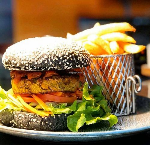 The Beet Bar - Townsville Queensland Restaurant - HappyCow