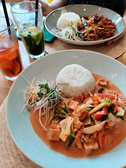 Aroy Aroy - Wolfsburg Restaurant - HappyCow