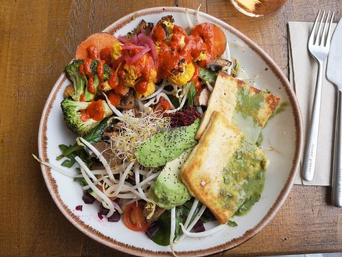 Honest Greens - Lisbon Restaurant - HappyCow