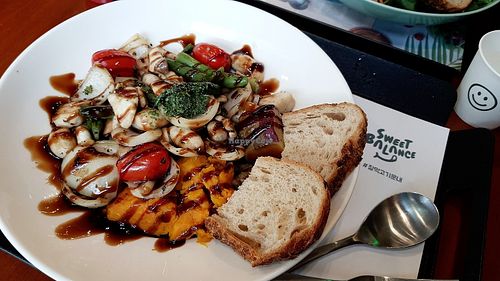 Sweet Balance - Gyodae - Seoul Restaurant - HappyCow