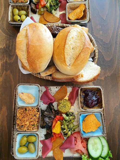 Café Cakes - Dusseldorf Restaurant - HappyCow