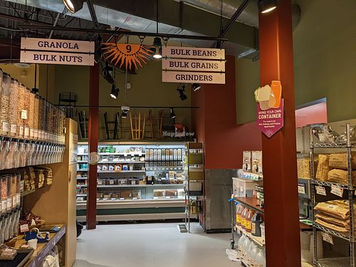 Middlebury Natural Foods Co-op - Middlebury Vermont Health Store - HappyCow